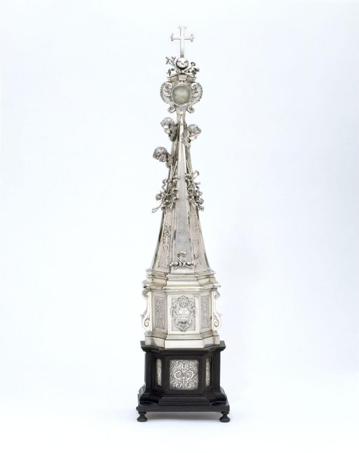 Reliquary | V&A Explore The Collections