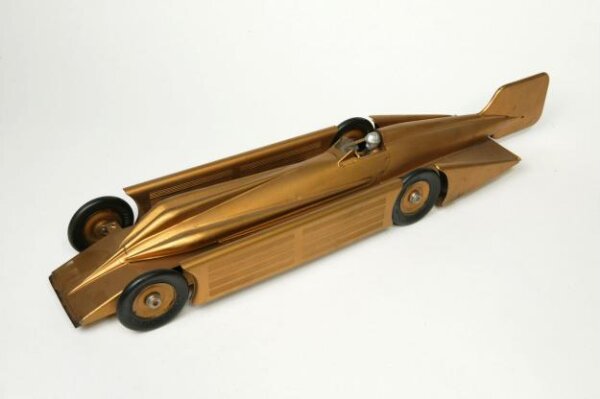 Golden Arrow Racer | V&A Explore The Collections