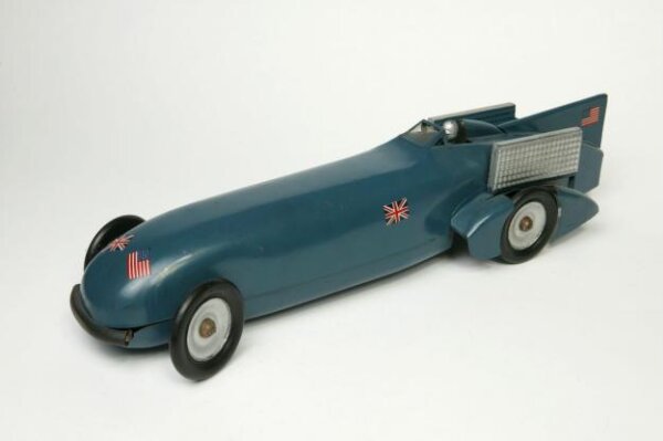 Napier-Campbell Bluebird Racer | V&A Explore The Collections