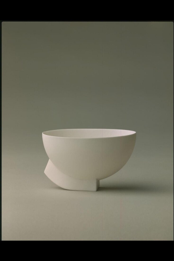 Bowl | Poncelet, Jacqui | V&A Explore The Collections