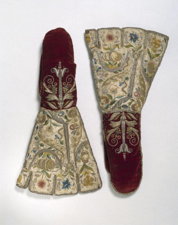 Pair of Mittens | Unknown | V&A Explore The Collections