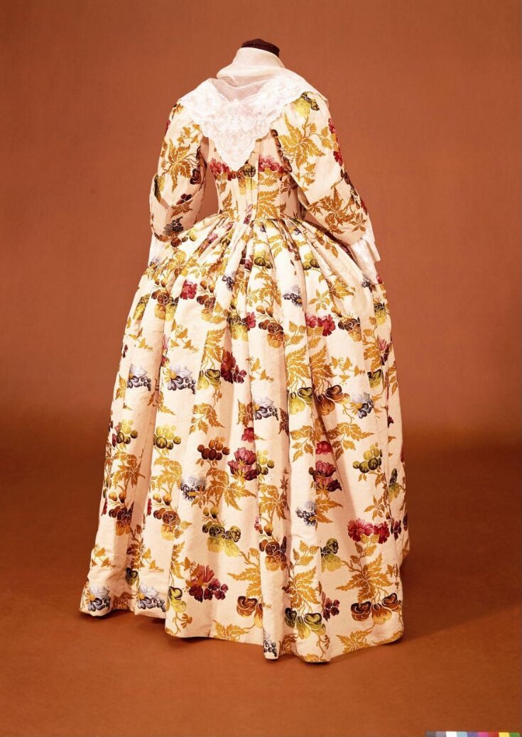 Pair of Ruffles | Unknown | V&A Explore The Collections