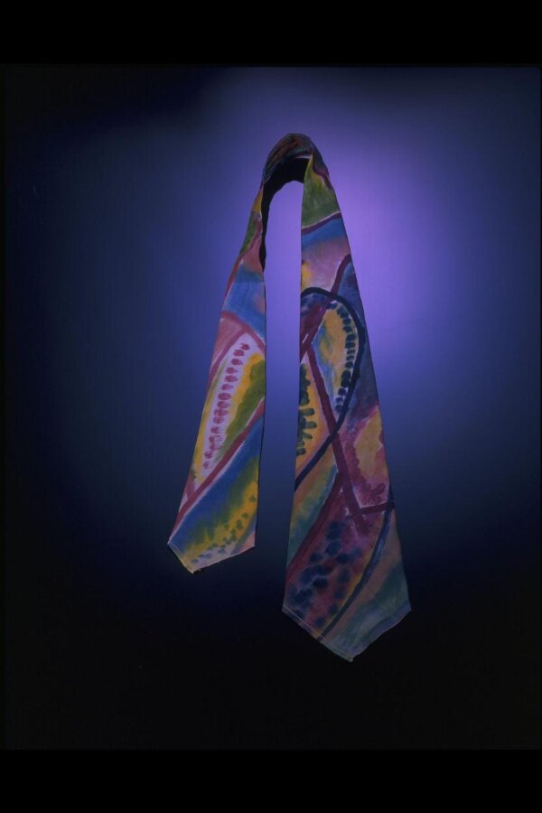 Tie | Winifred Gill | Winifred Gill | V&A Explore The Collections