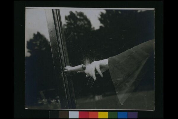 Exploding Hand | Miller, Lee | Miller, Lee | V&A Explore The Collections