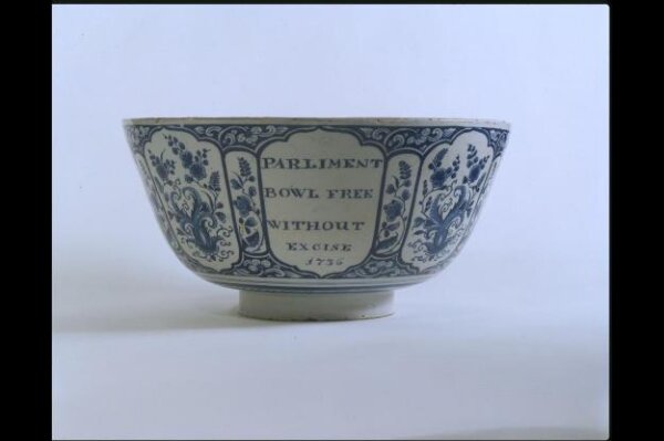 Bowl | V&A Explore The Collections