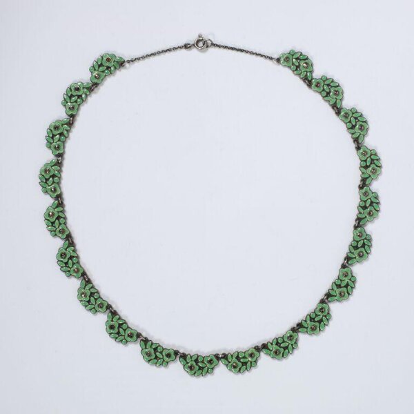 Necklace | Instone, Bernard | V&A Explore The Collections