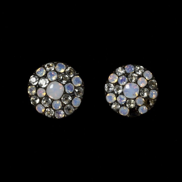 Button | Unknown | V&A Explore The Collections