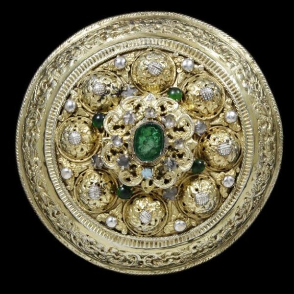 Pendant | Hetzeldorfer | Hanius | V&A Explore The Collections