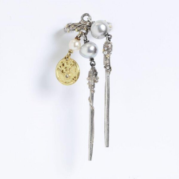 Ring | Flöckinger, Gerda (CBE) | V&A Explore The Collections