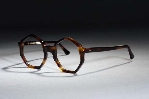 Polygon | V&A Explore The Collections