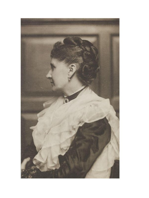 Edith Lytton | Hollyer, Frederick | V&A Explore The Collections