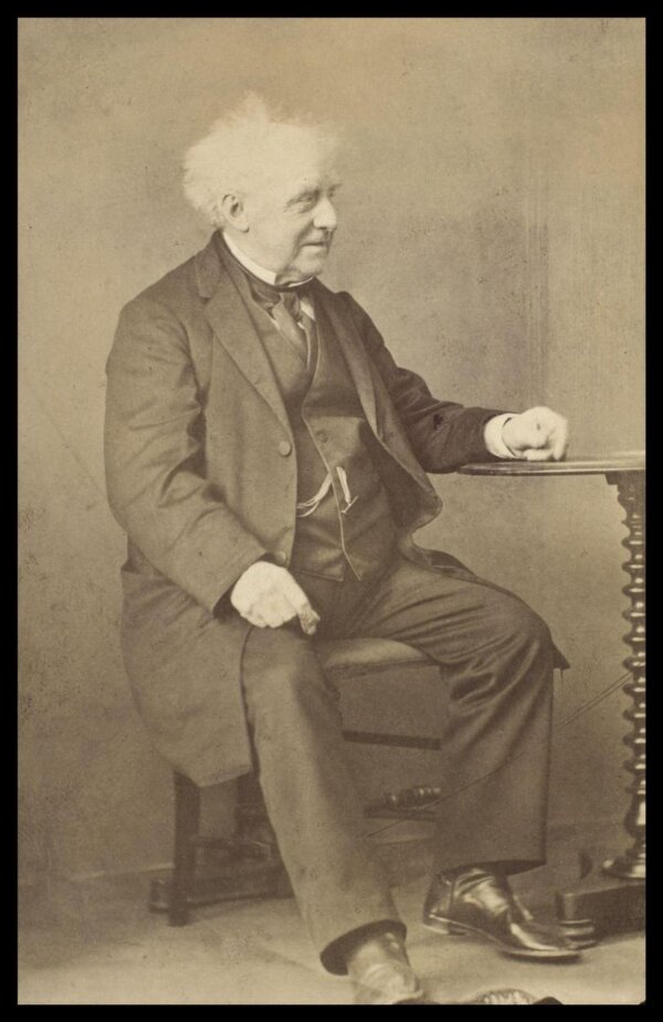 Guy Little Theatrical Photograph | Rylander | V&A Explore The Collections