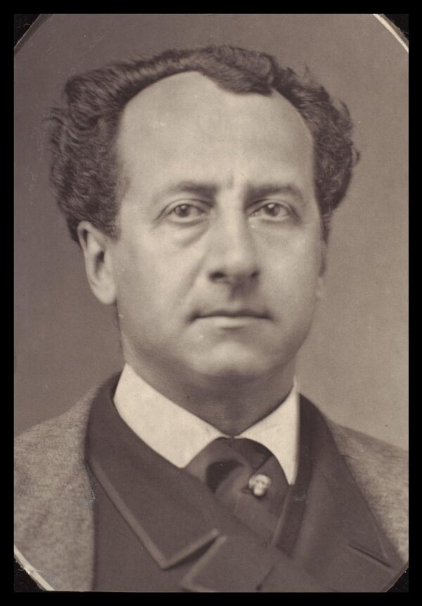 Guy Little Theatrical Photograph | V&A Explore The Collections