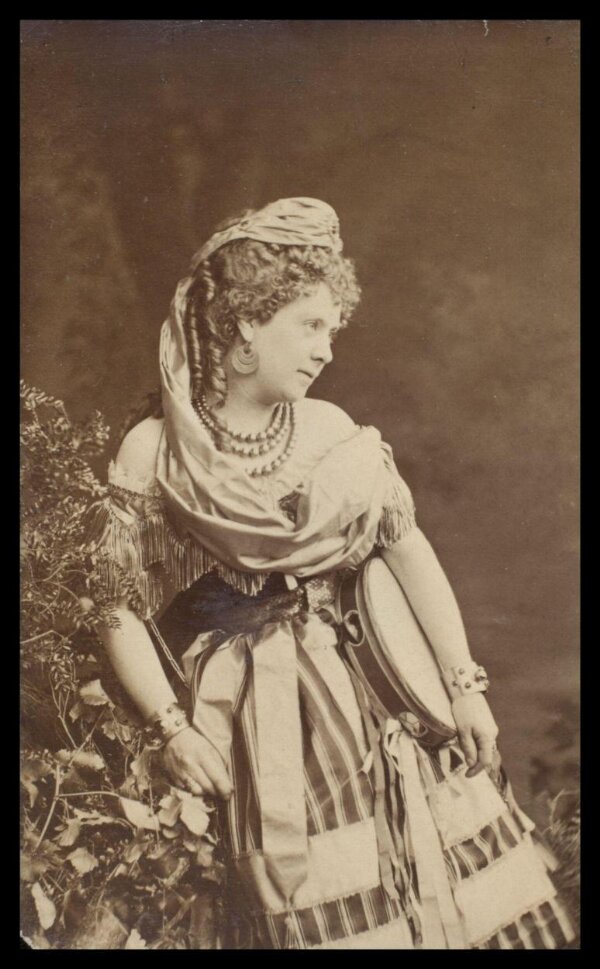 Guy Little Theatrical Photograph | V&A Explore The Collections