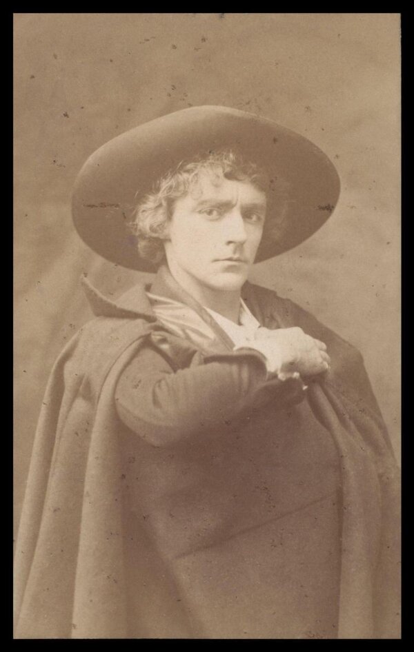 Guy Little Theatrical Photograph | V&A Explore The Collections