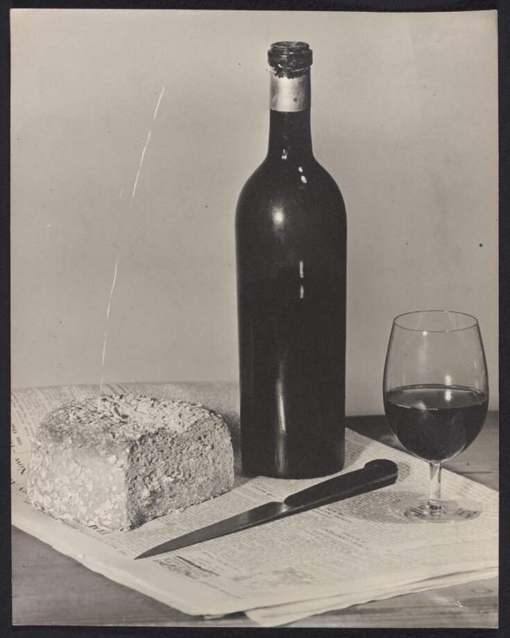 Photograph | Curtis Moffat | V&A Explore The Collections