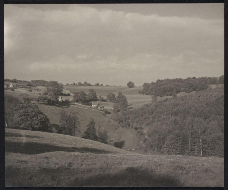 Photograph | Curtis Moffat | V&A Explore The Collections