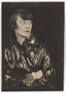 Photograph | Curtis Moffat | V&A Explore The Collections