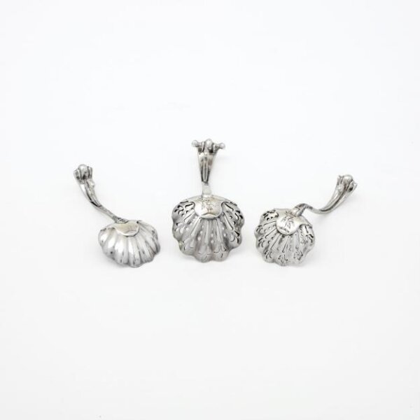 Ladle | Lamerie, Paul de | V&A Explore The Collections