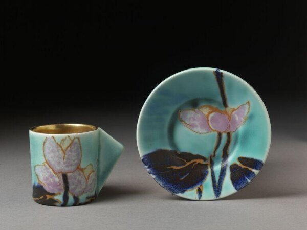 Conical | Cliff, Clarice | V&A Explore The Collections