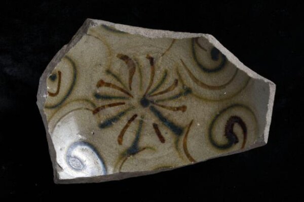Base Sherd | V&A Explore The Collections