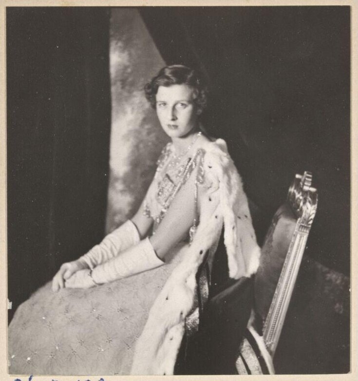 Photograph | Cecil Beaton | V&A Explore The Collections