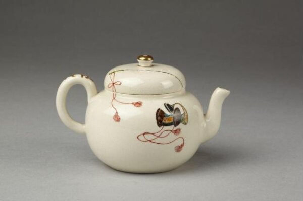 Teapot | Ito, Tozan | V&A Explore The Collections