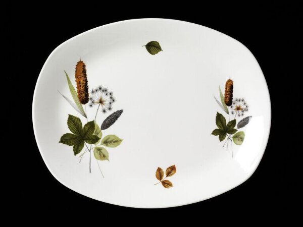 Riverside (pattern) | Lunt, William | Midwinter, Roy | Russel, John | V ...