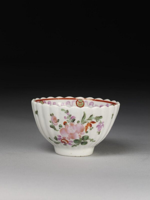 Teacup and Saucer | V&A Explore The Collections