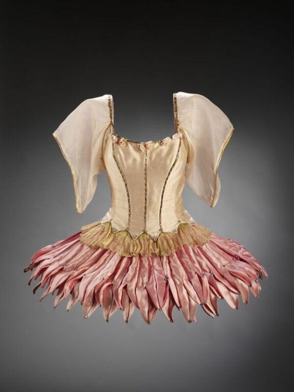 Theatre Costume | Karinska, Barbara | V&A Explore The Collections