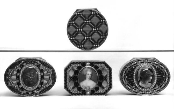 Box | Neuber, Johann Christian | V&A Explore The Collections