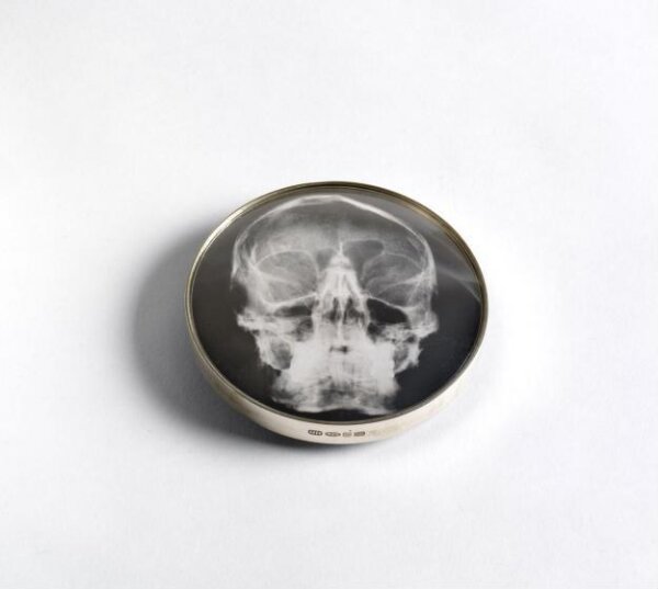 Fractured Values | Hinder, Heidi | V&A Explore The Collections