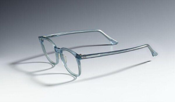 Glasses | V&A Explore The Collections