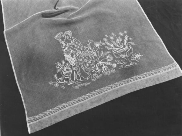 Curtain | Mary Kessell | V&A Explore The Collections