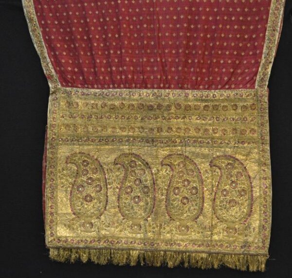Wrapped Garment | V&A Explore The Collections