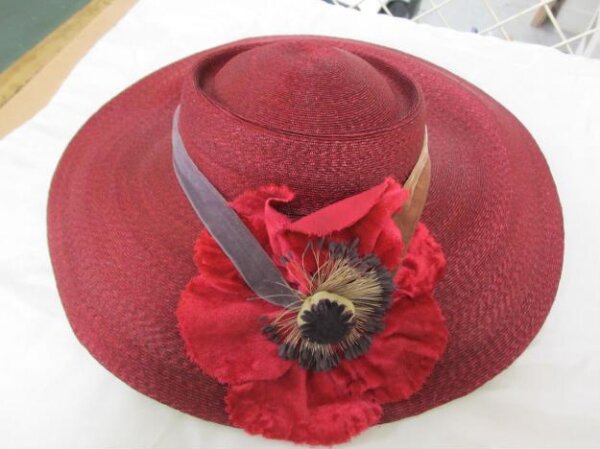 Hat | Lucienne Rabaté | V&A Explore The Collections