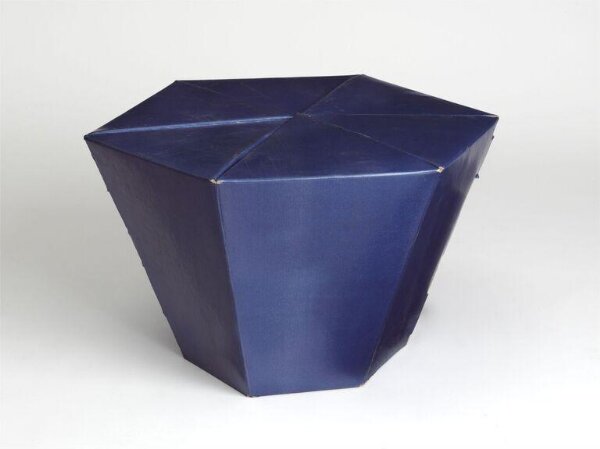 Table Thing | Peter Murdoch | V&A Explore The Collections