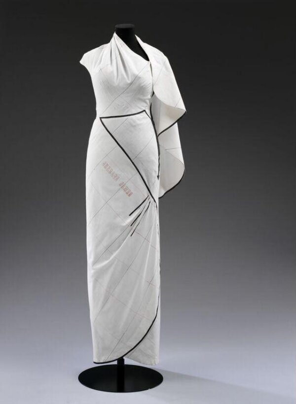Dress | Charles James | V&A Explore The Collections