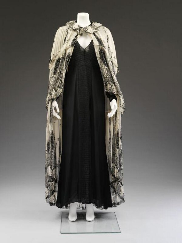 Evening Ensemble | Munro, Sandra | Porter, Thea | V&A Explore The ...