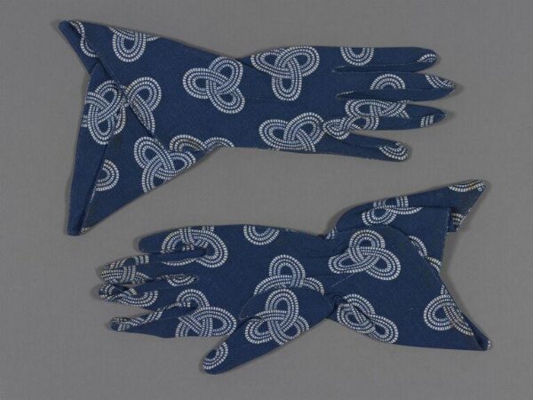 Pair of Gloves | Kenneth Rouse | V&A Explore The Collections