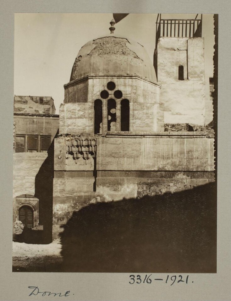 Dome of the mausoleum of Mamluk Amir Aqsunqur, Cairo | K.A.C. Creswell ...