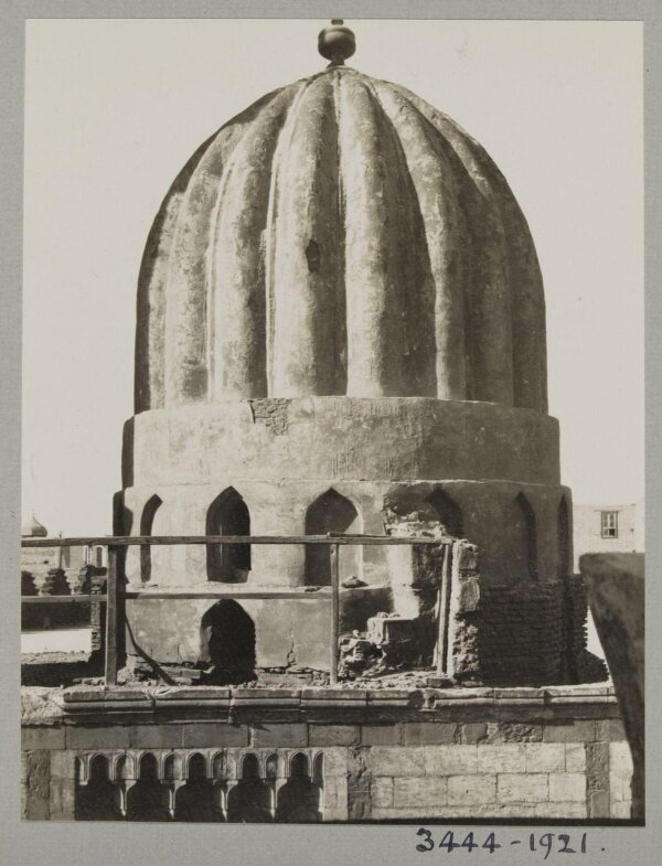 Dome of the mosque of Mamluk Amir Shaykhu, Cairo | K.A.C. Creswell | V ...
