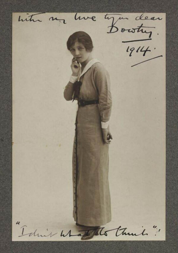 Dorothy Minto | Bassano, Alexander | V&A Explore The Collections