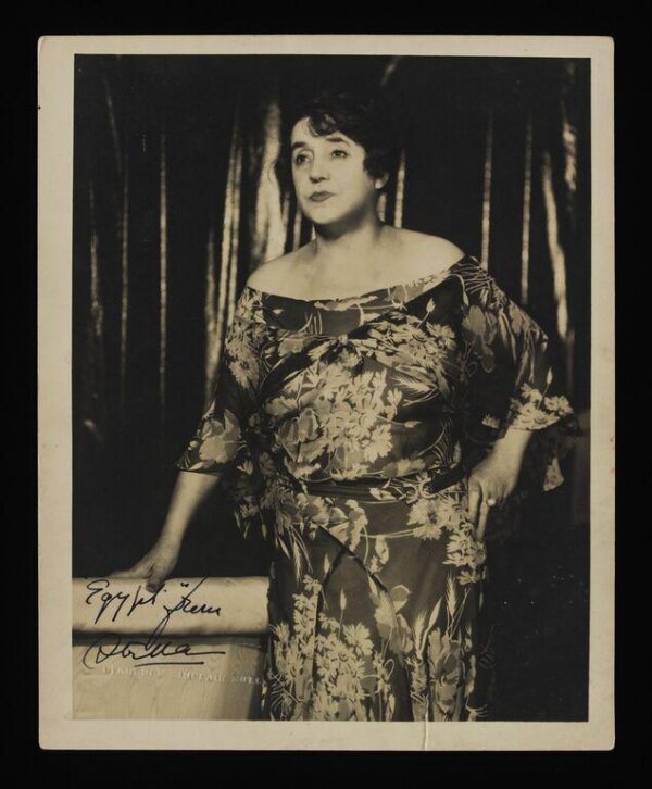 Beatrice Stella Campbell | Bull, Clarence Sinclair | V&A Explore The ...