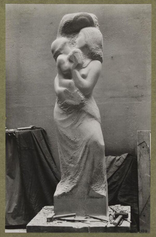 Photograph | Ledward, Gilbert | V&A Explore The Collections