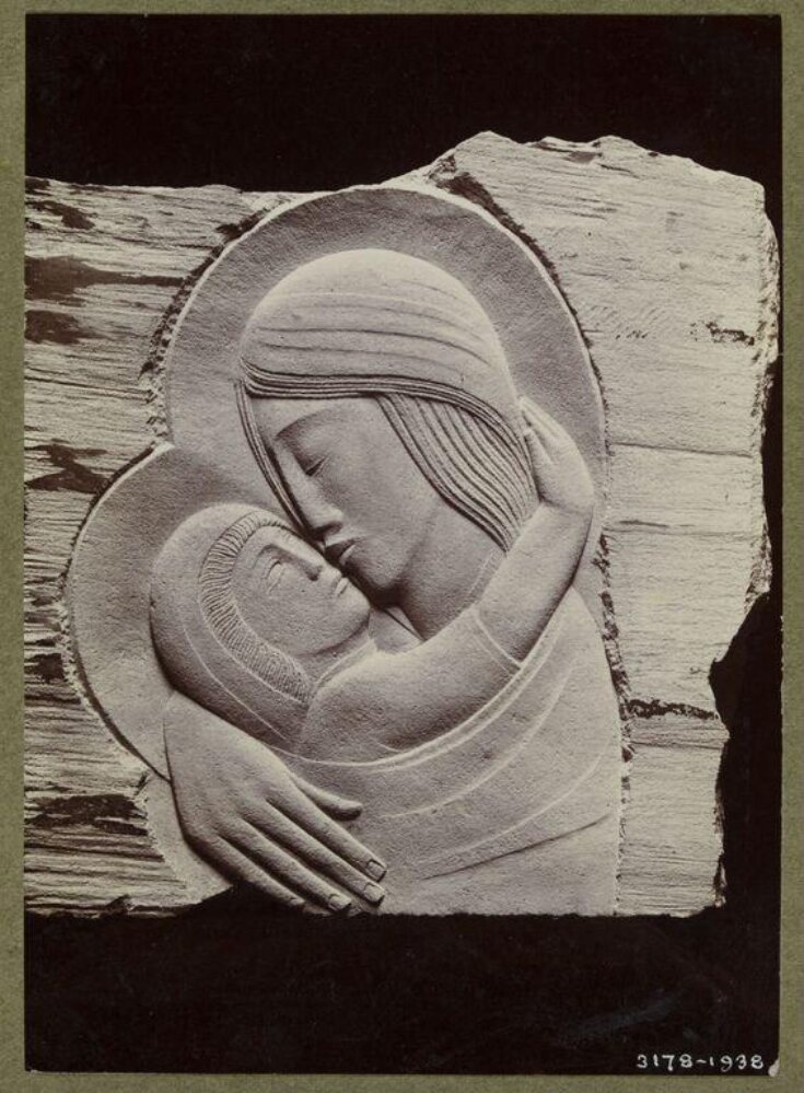 Photograph | Eric Gill | V&A Explore The Collections