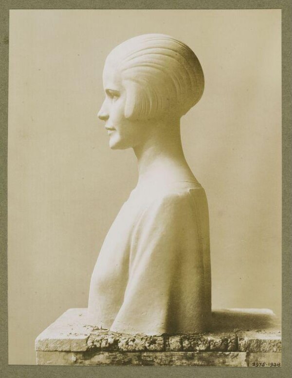 Photograph | Whitney-Smith, Edwin | V&A Explore The Collections