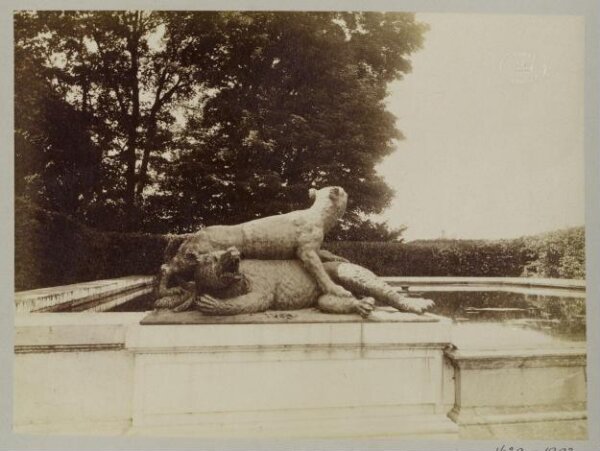 Photograph | Atget, Jean-Eugène-Auguste | V&A Explore The Collections