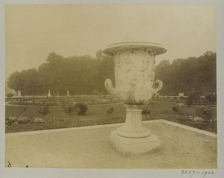 Photograph | Atget, Jean-Eugène-Auguste | V&A Explore The Collections