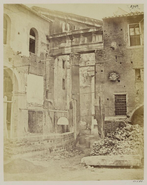 Gates - Porta Triumphalis of the Caesars (?) or entrance to the Portico ...